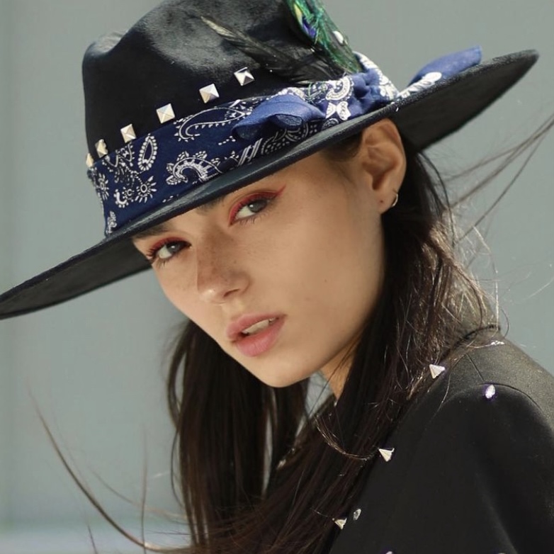 LADIES · MM Runway · Model Management